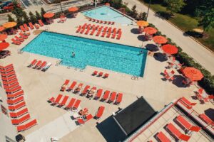 Aquatics: Indoor & Outdoor Pools - Wisconsin Athletic Club