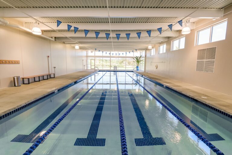 Aquatics: Indoor & Outdoor Pools - Wisconsin Athletic Club